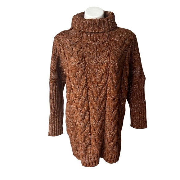 Scandal | Sweaters | Nwt Scandal Italy Chunky Cable Knit Turtleneck ...